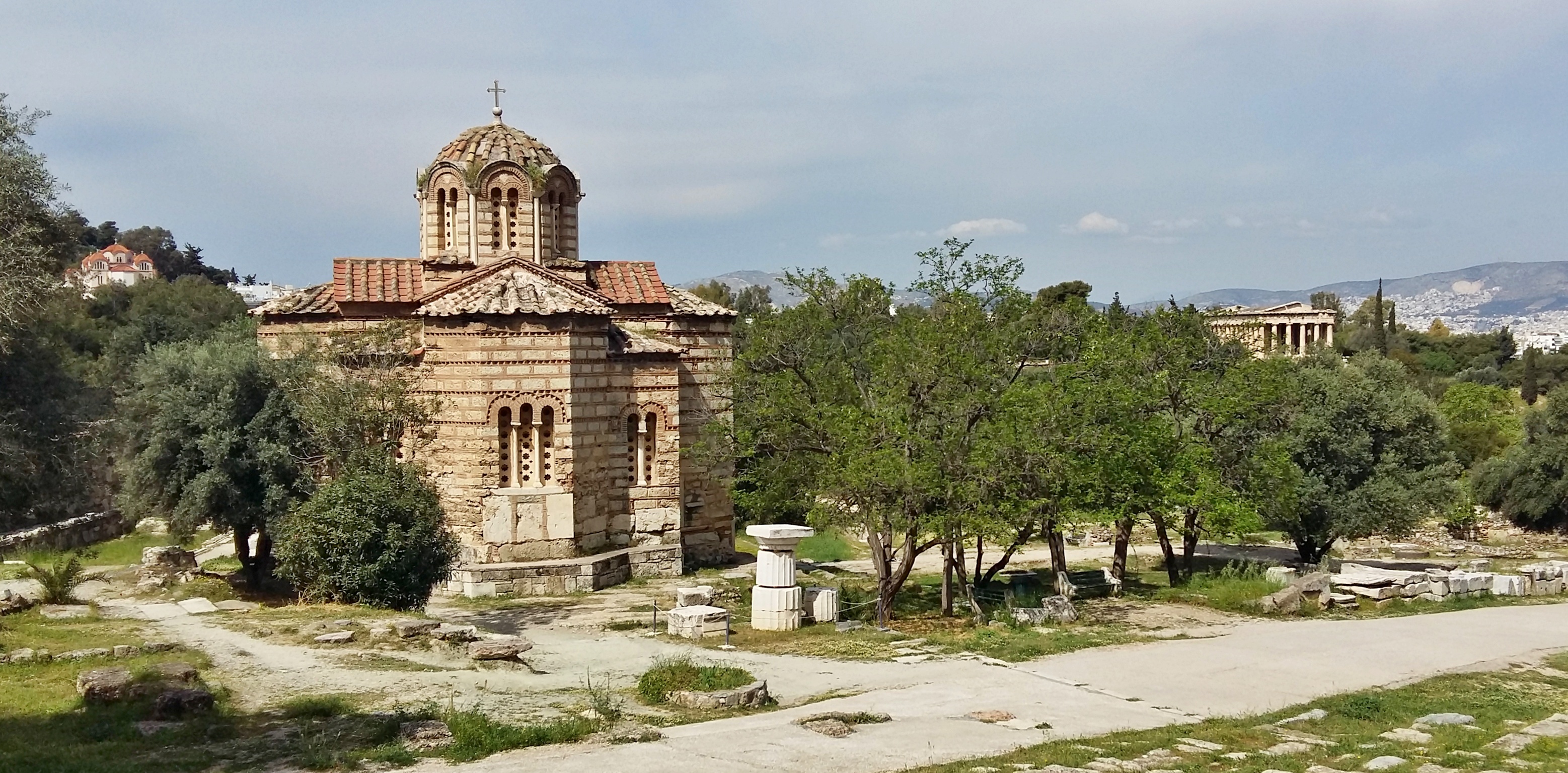 Byzantine Churches of Athens – grande flânerie